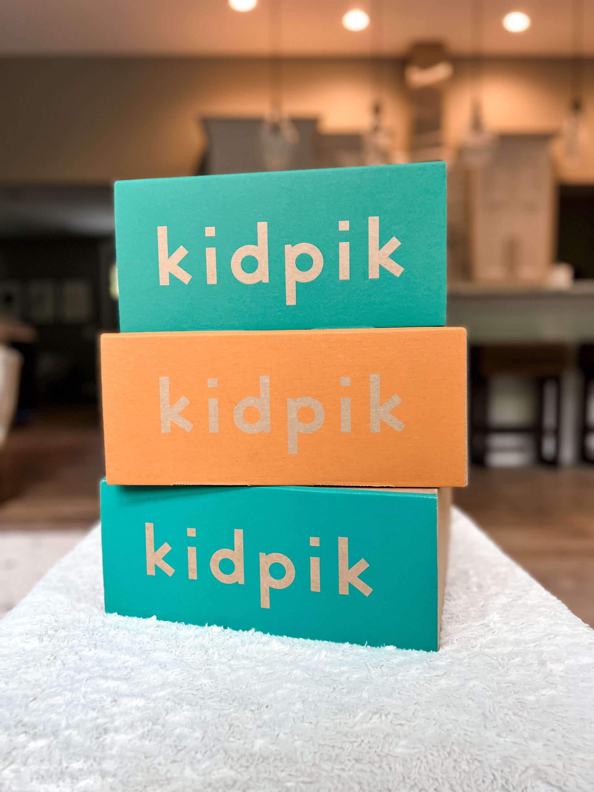 Our Favorite Clothing Subscription Box • hey, it's jenna